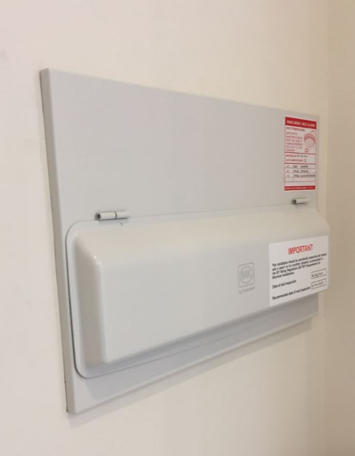 Recessed Fuse board: Studd Hill – jcorris.electrical Kent electrician ...